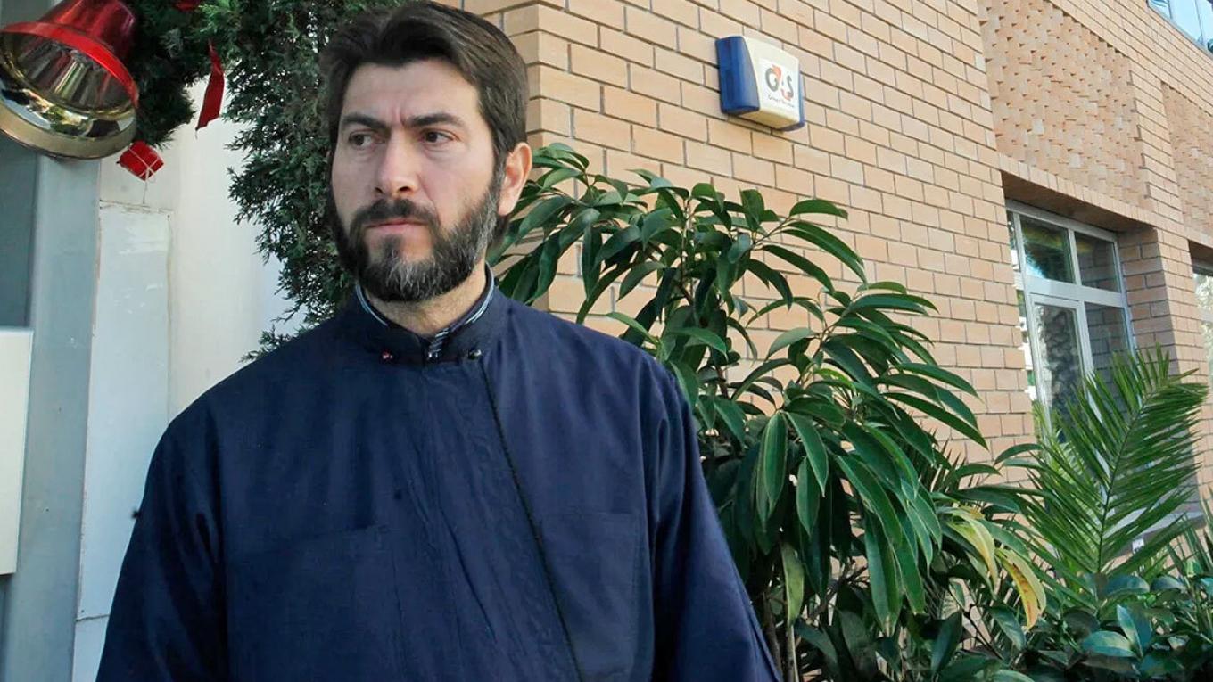 Μαρτυρίες για τον πολυτελή βίο του πατρός Αντωνίου και της πρεσβυτέρας ...