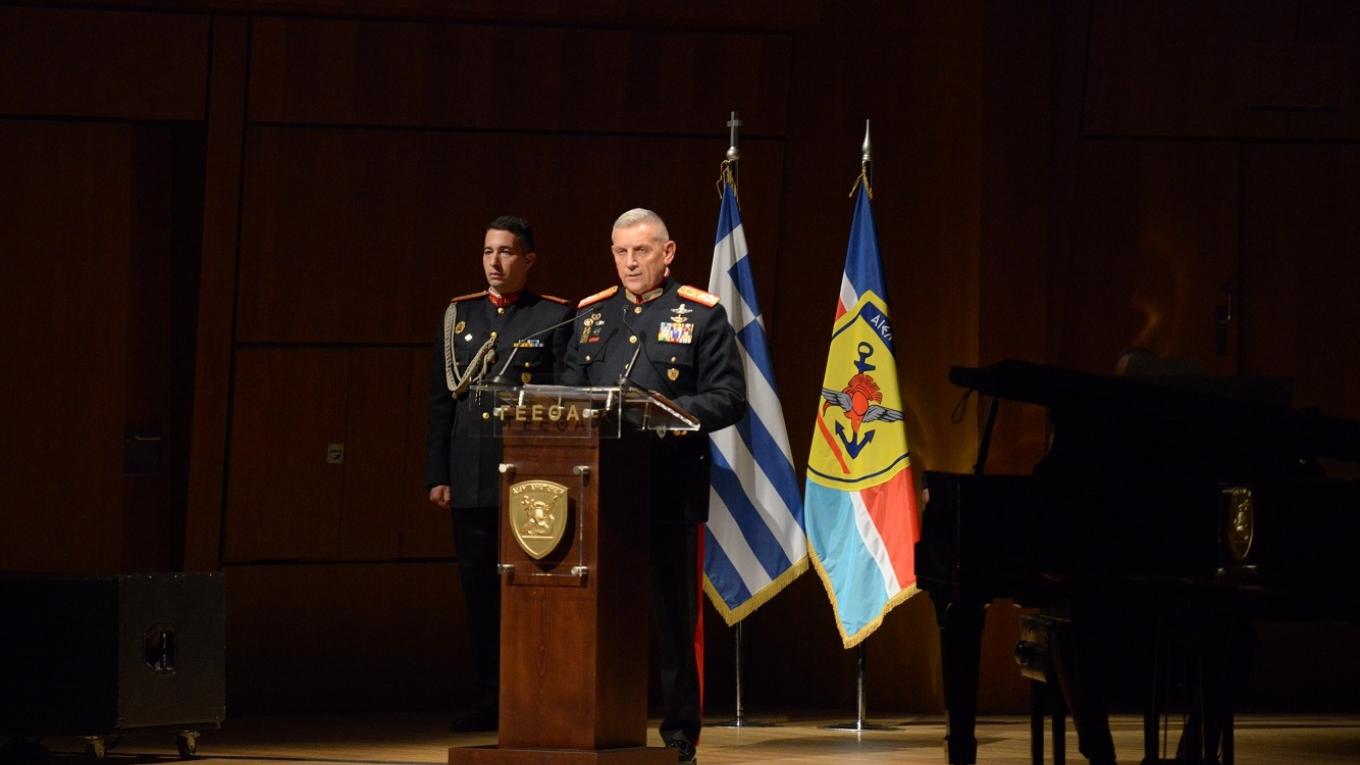 Στρατηγός Κ.Φλώρος: Αυτά έκαναν οι Ένοπλες Δυνάμεις την τελευταία ...