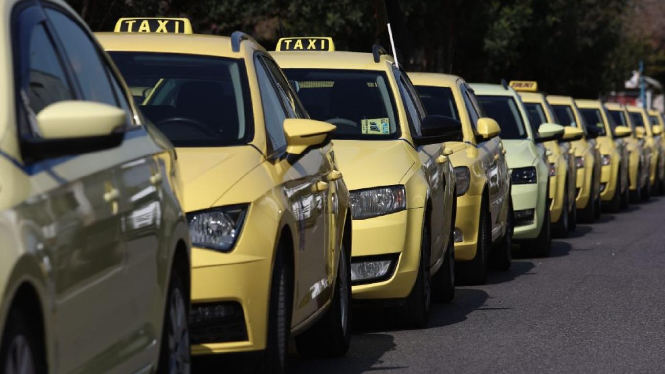 ΣΑΤΑ: 48ωρη απεργία στα ταξί - Ποιες μέρες τραβούν χειρόφρενο | ΕΛΛΑΔΑ ...