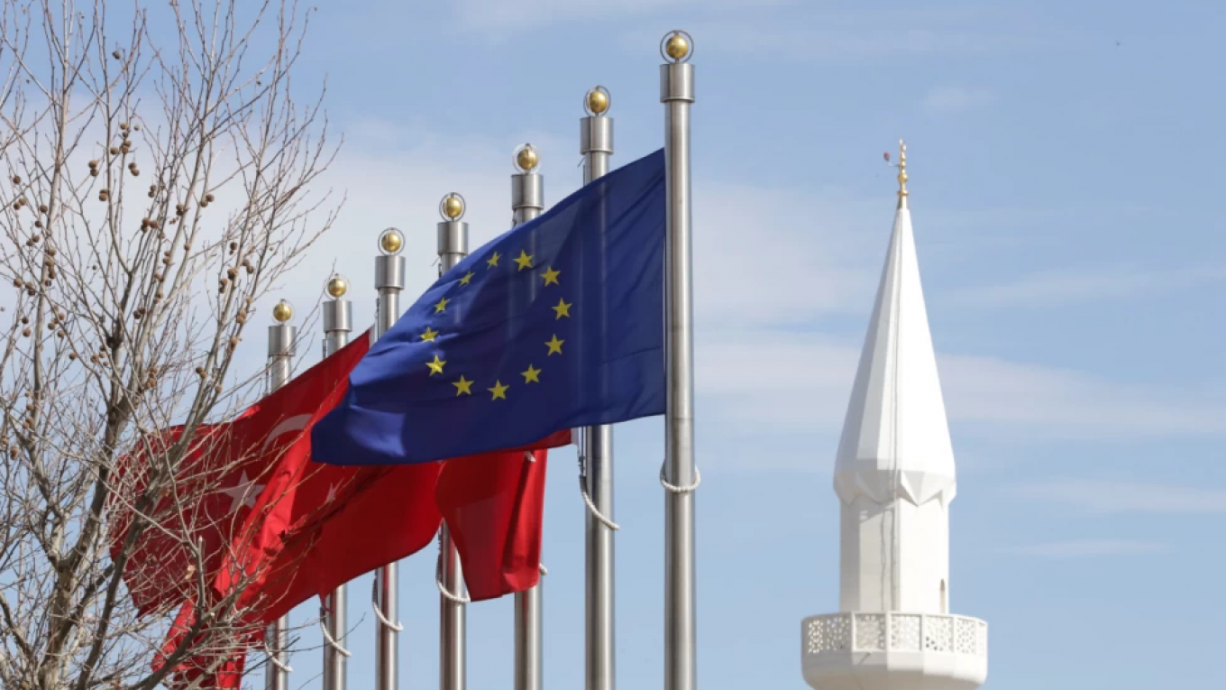 Η Τουρκία δεν μπορεί να είναι μέρος της λύσης στη Μέση Ανατολή ...