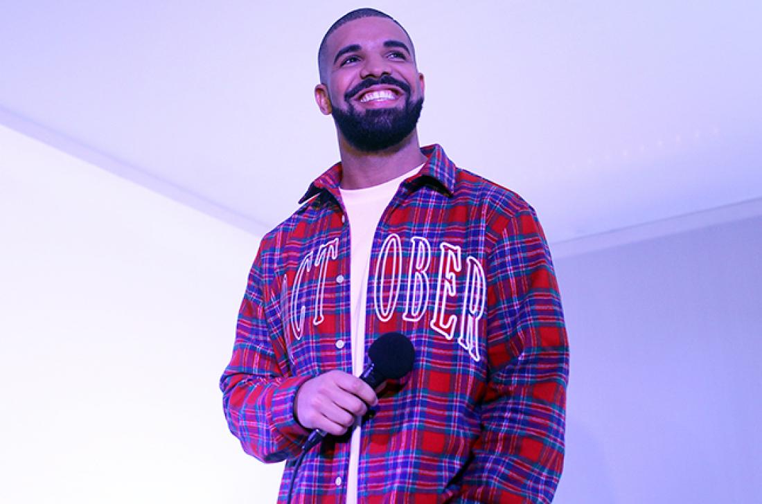 Τιμητική πλακέτα της Apple Music στον Drake για το άλμπουμ Views ...